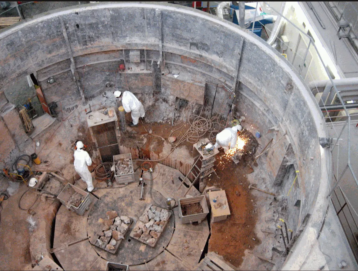 Nuclear Radioactive Decontamination for decommissioning with Laser